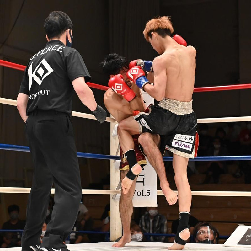 Isami Boxing Gloves – Pro Gear for Sparring & Competition